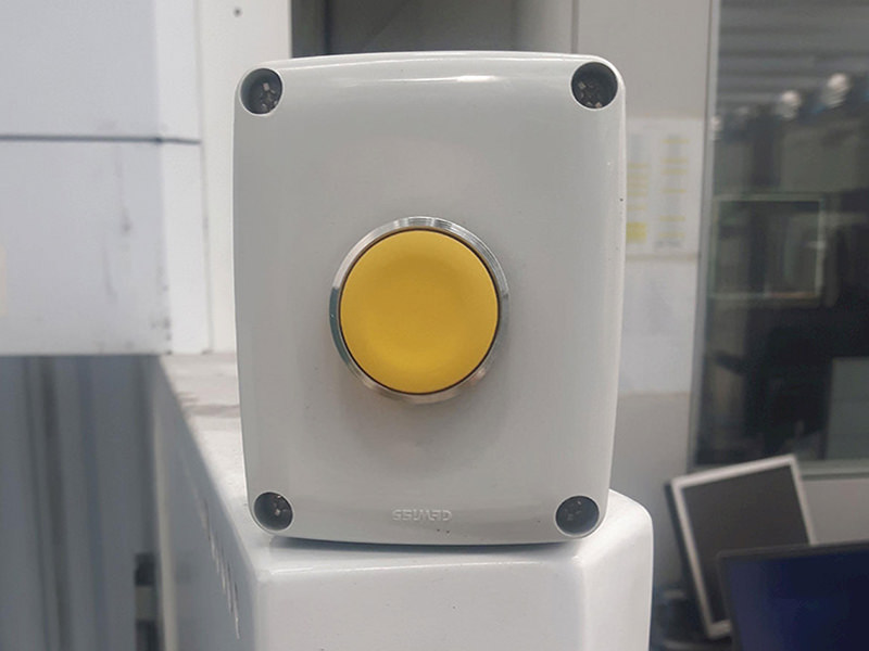 Botón de fin de picking para almacenes automatizados | Modula